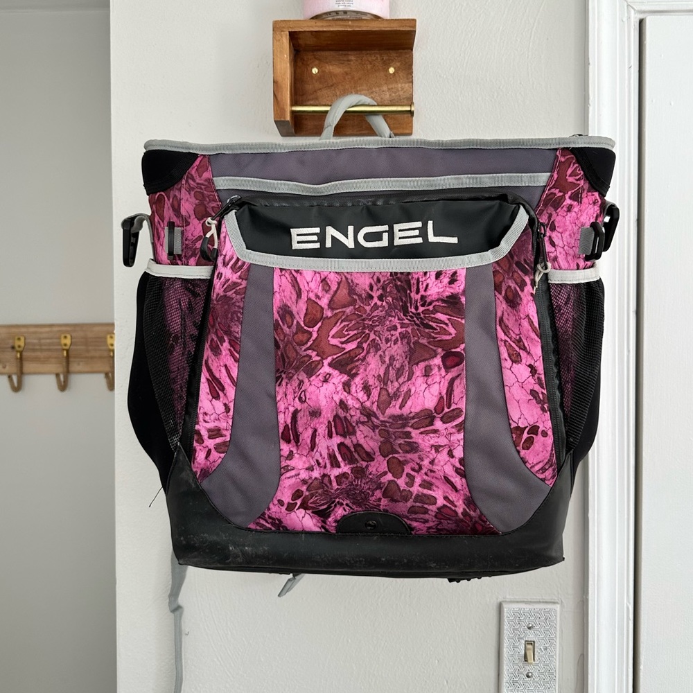Engel High-Performance Backpack Cooler Bag - Gem